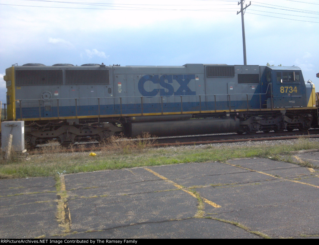 CSX 8734